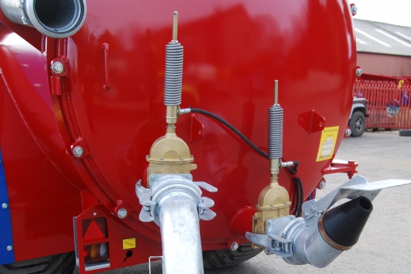 Marshall Trailers - Slurry Tankers: ST-2550